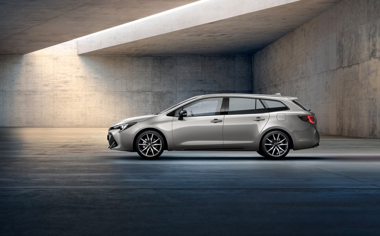 Gamma Hybrid - Auto, SUV e Veicoli Ibridi | Toyota